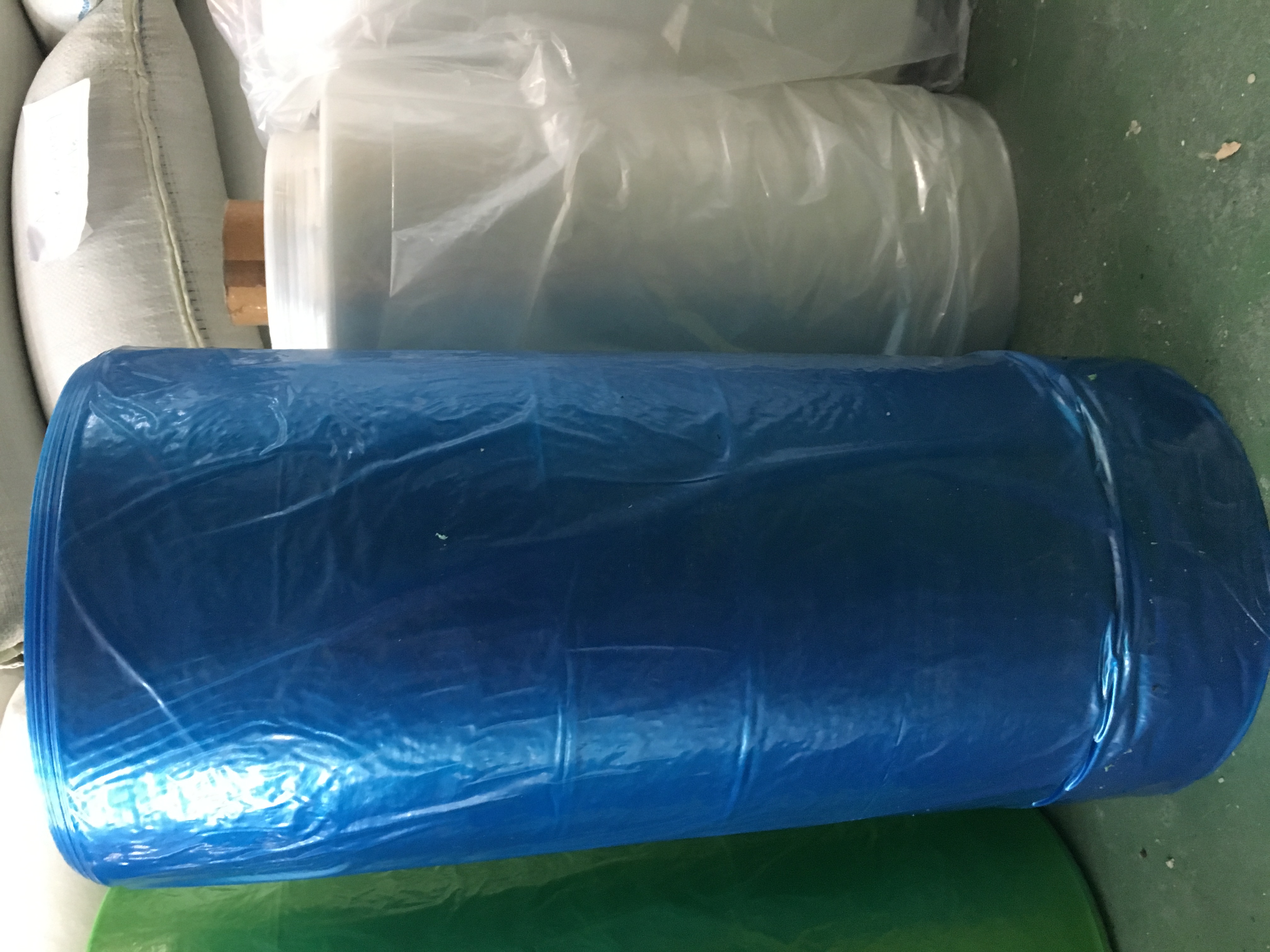 Jual Plastik Roll PE Biru 80 cm x 0.03 mm x Roll Tangerang | Indojaya ...